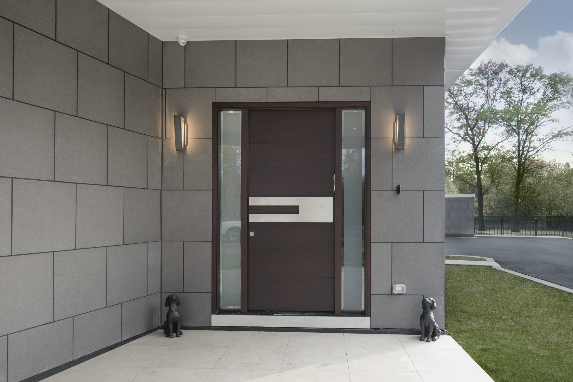 Modern Entry Door for Ultra Modern Single Family Home in Northbrook ...